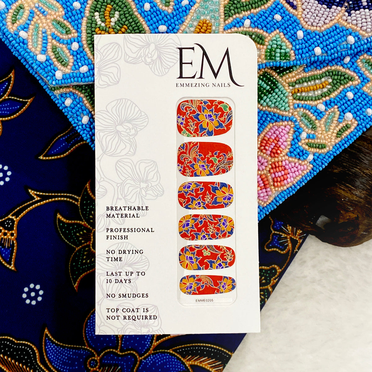 The Red Batik – EMMEzing NAILS