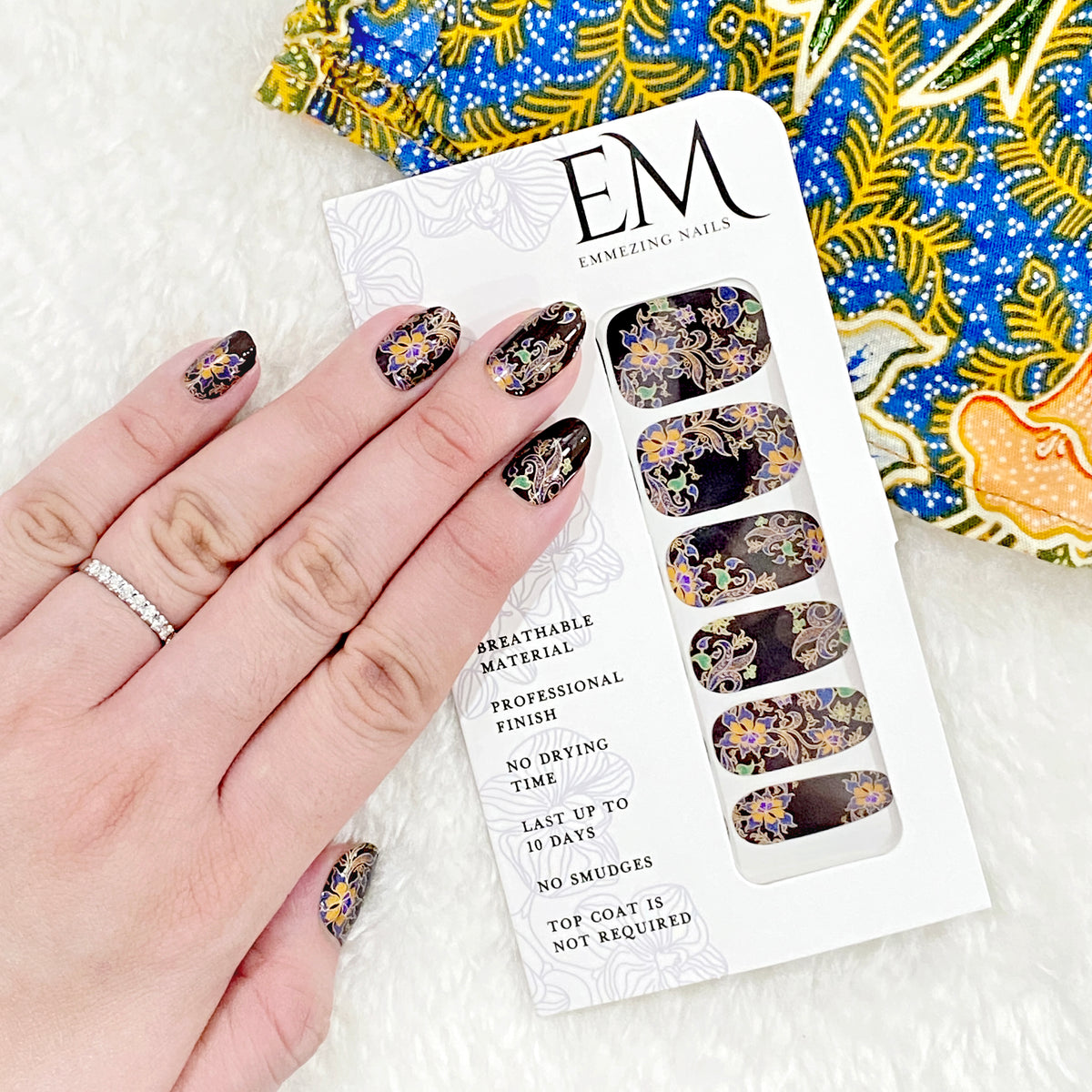 The Lady in Black Batik – EMMEzing NAILS