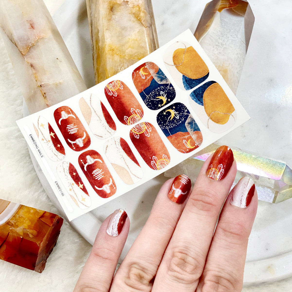 Celestial OX – EMMEzing NAILS